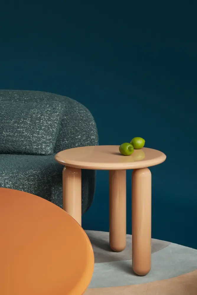 Kartell Undique Mas Side Table - Urbansuite